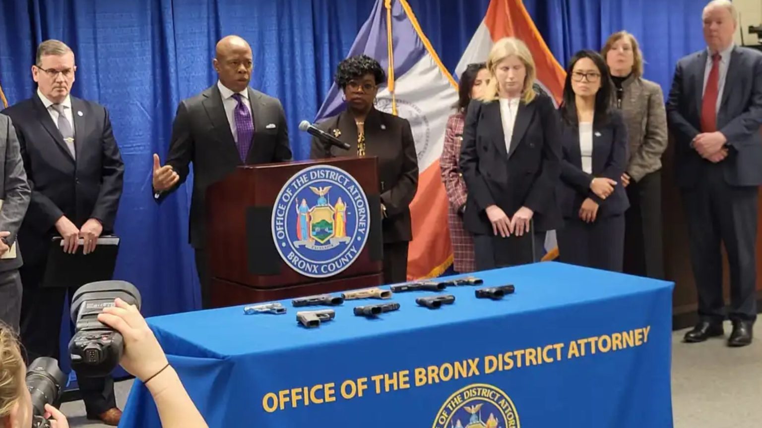Bronx district leader admits to years of corruption and illegal poll ...